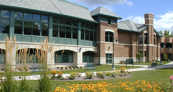 What Will They Learn? - Wartburg College